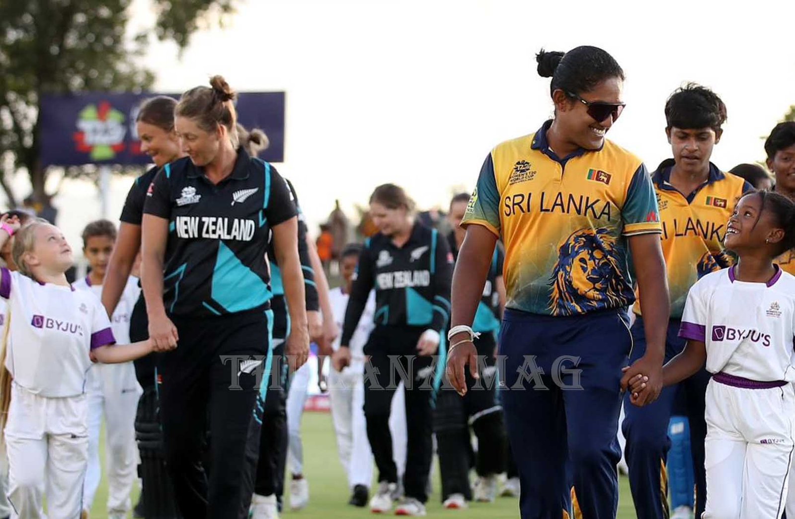 New Zealand කාන්තා ක්‍රිකට් කණ්ඩායම හෙට දිවයිනට - Thulana Mag