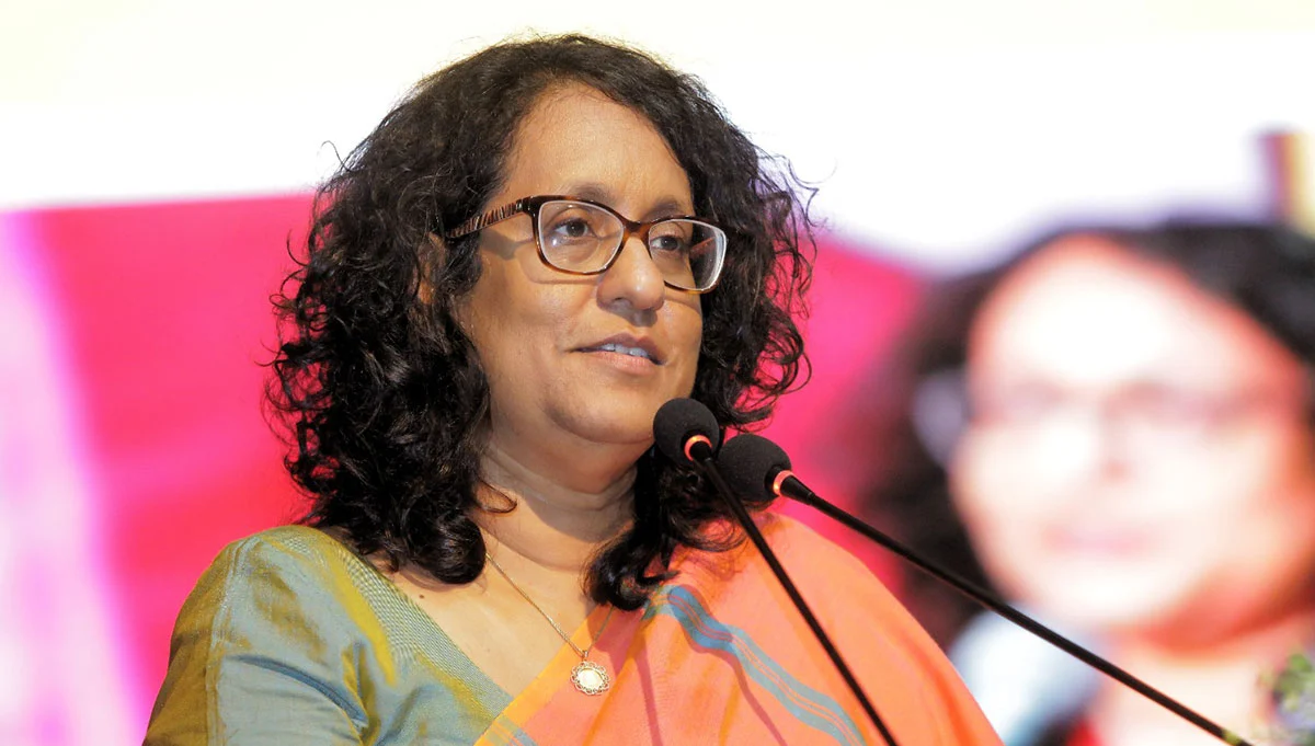 In the Commonwealth අග්‍රාමාත්‍යවරිය කැනඩාවට - Thulana Mag
